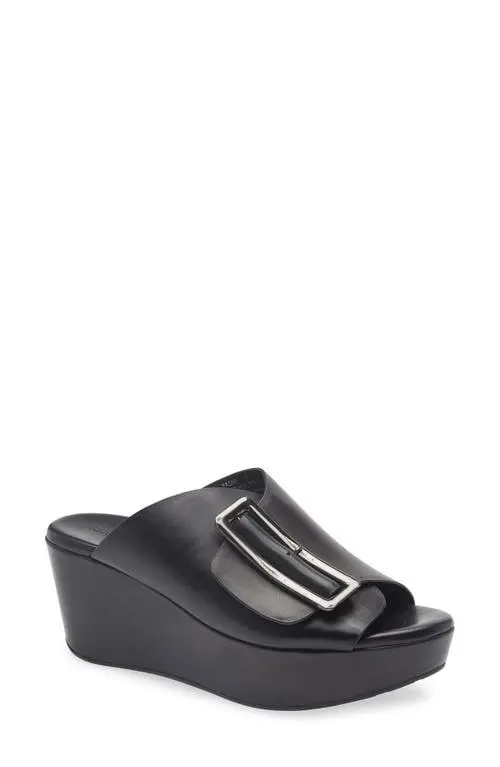 CHOCOLAT BLU Yasha Platform Wedge Sandal - Black Leather