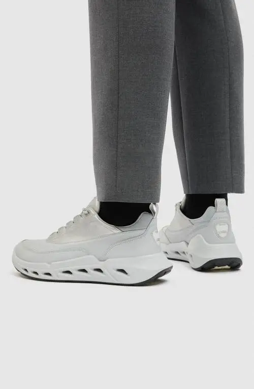Ecco Biom® 720 Water Resistant Sneaker - Concrete/pure Silver