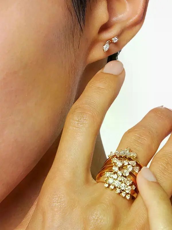 Delfina Delettrez 18k Yellow Diamond Micro Piercing Earring - Gold