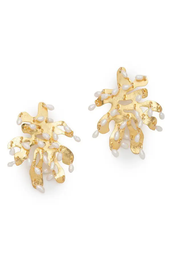 Natori Freshwater Pearl And Plated Cluster Pierced Earrings - Gold