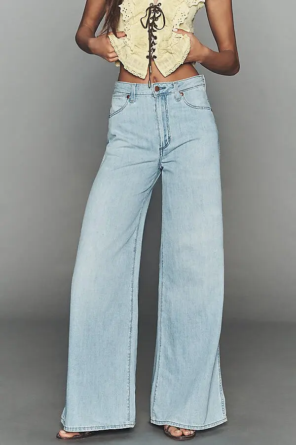 Wrangler Canyon Trophy High-rise Wide-leg Jeans