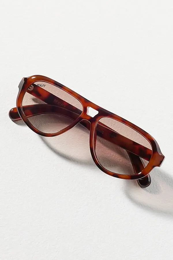 REALITY EYEWEAR Pilot Aviator Sunglasses