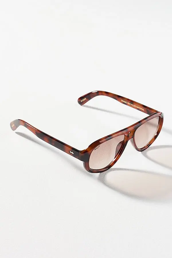 REALITY EYEWEAR Pilot Aviator Sunglasses