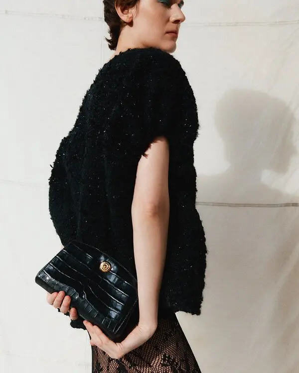 LIFFNER Pushlock Croc Clutch