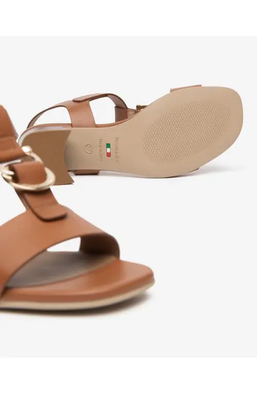 NEROGIARDINI T-strap Block Heel Sandal