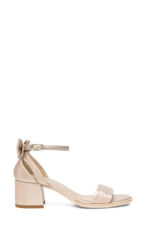 NEROGIARDINI Ankle Strap Block Heel Sandals - Champagne