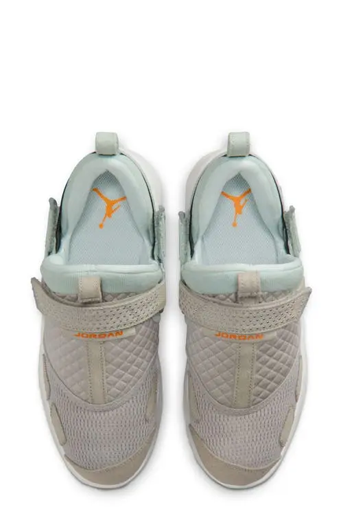 JORDAN Trunner Lx Sneaker