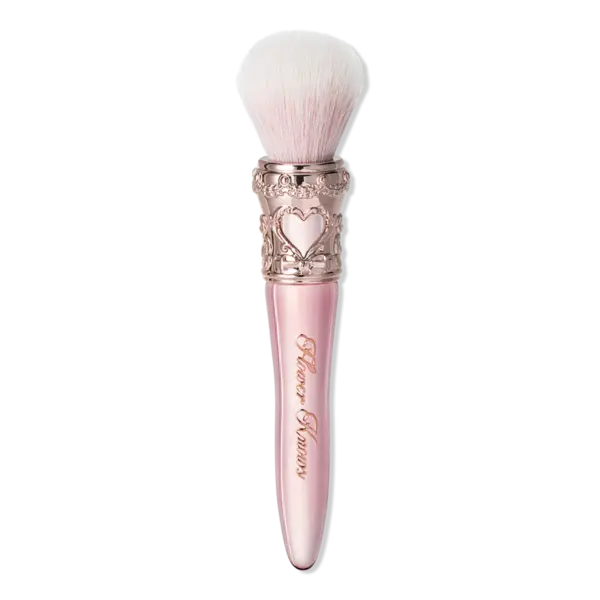 FLOWER KNOWS The Sweetie Bear Collection Rounded Blush Brush - Strawberry Pink