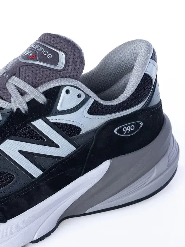 NEW BALANCE Sneakers - Black