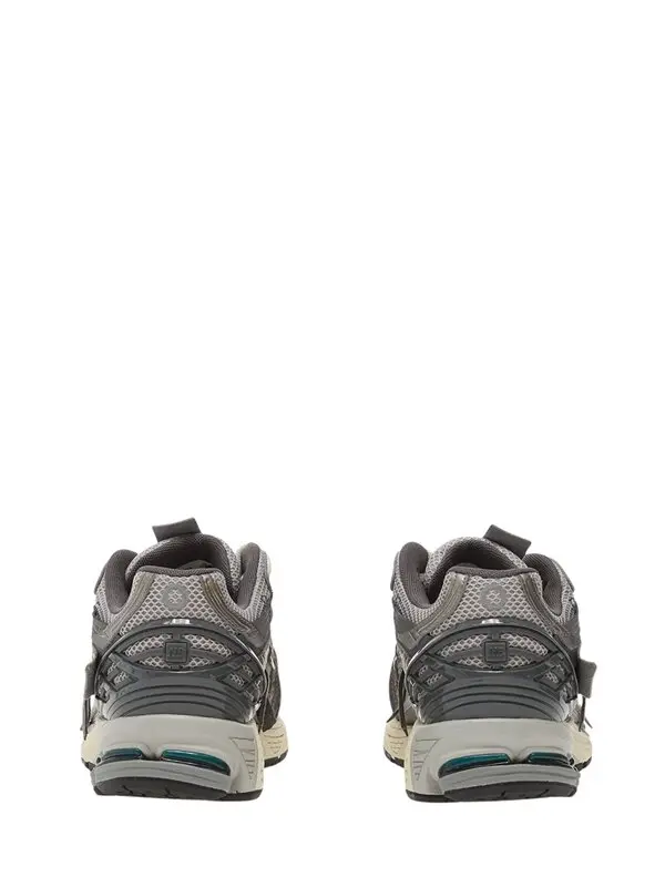 NEW BALANCE 1906 Sneakers - Brown