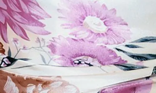 PETIT MOMENTS Floral Print Square Scarf