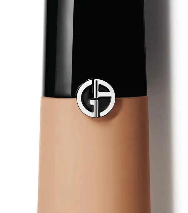 ARMANI Luminous Silk Concealer