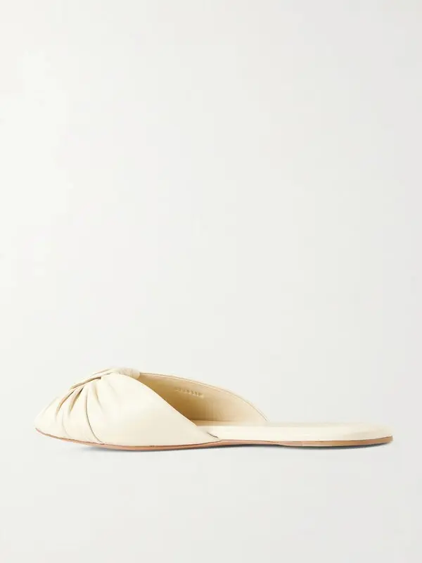 Chloé Suzie Leather Slides - White