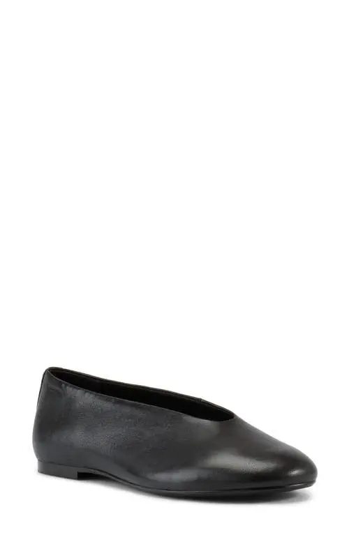 VAGABOND SHOEMAKERS Aleya Ballet Flat - Black