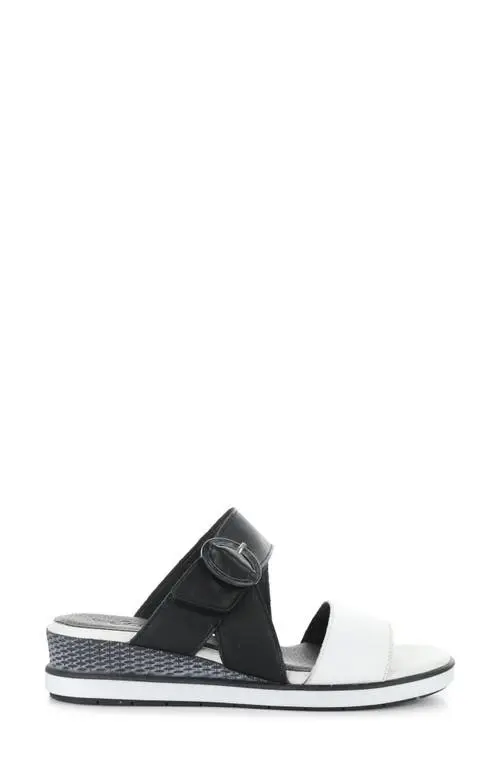 BOS. & CO. Asha Wedge Sandal - White/black