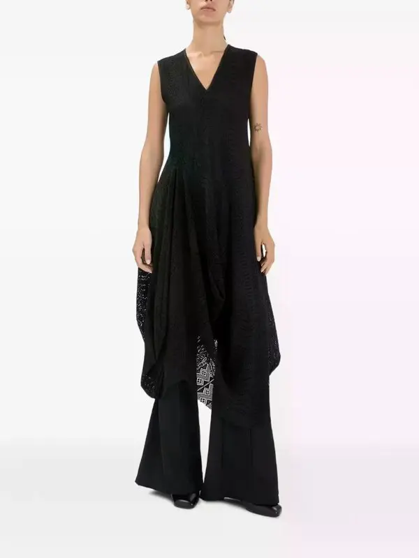 High Sleeveless Midi Dress