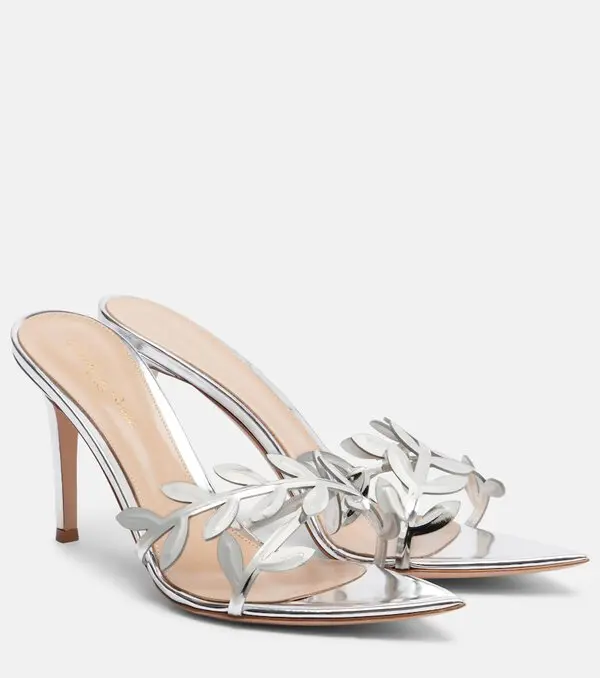 GIANVITO ROSSI Flavia Metallic Leather Mules - Silver