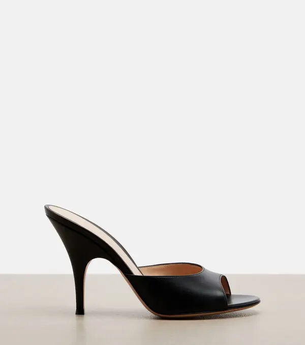 GIANVITO ROSSI Sofia Leather Mules - Black