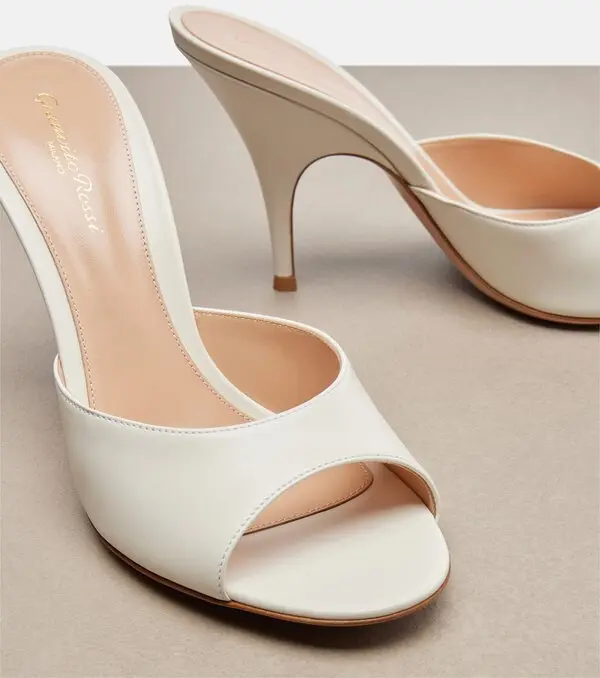 GIANVITO ROSSI Sofia Leather Mules - White