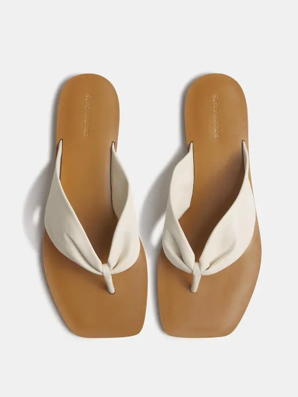 REFORMATION Larsen Thong Sandal - Ivory