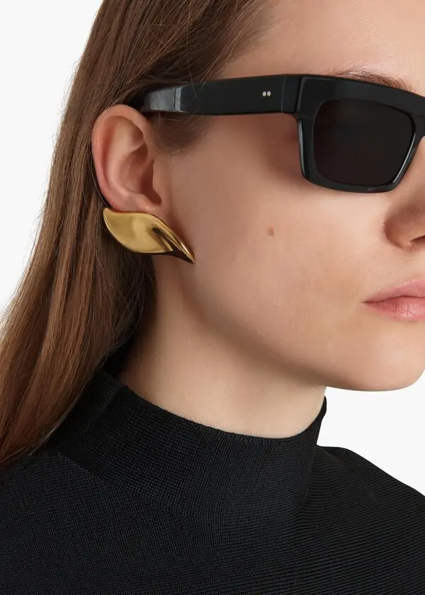Khaite Leaf Earrings - Gold