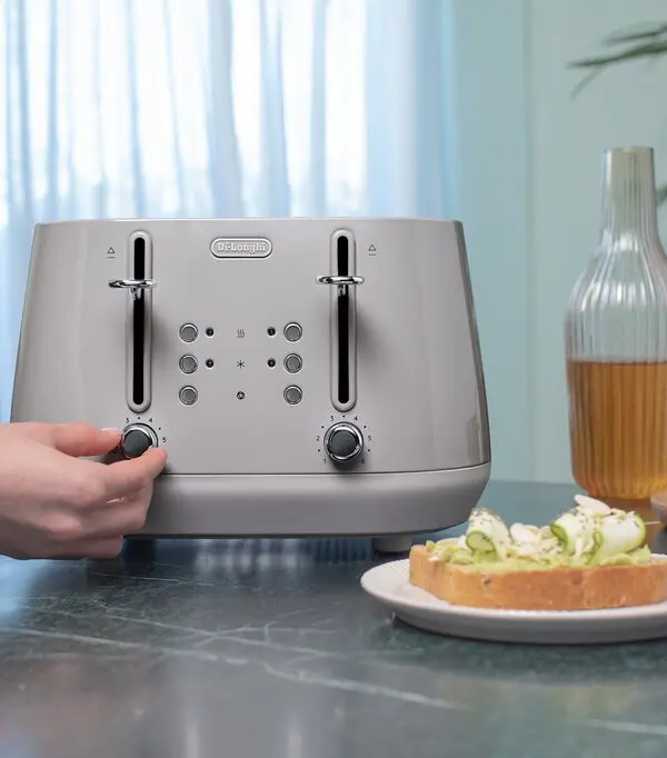 DE'LONGHI Eclettica Toaster