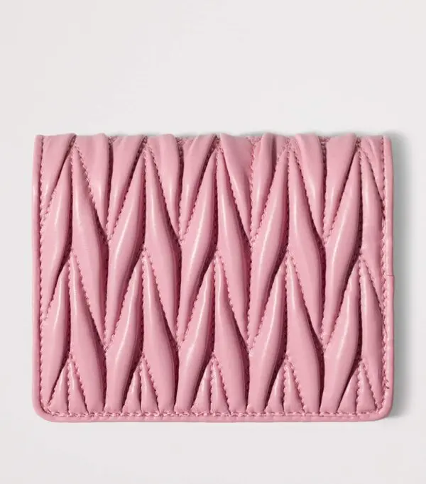 Miu Miu Small Matelassé Leather Wallet - Pink