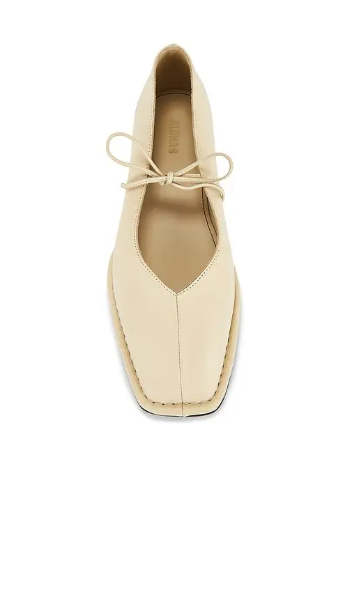 ALOHAS Sway Ballet Flat - Cream