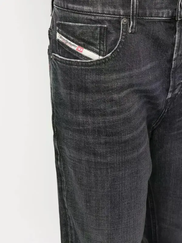 DIESEL® Straight-leg Jeans
