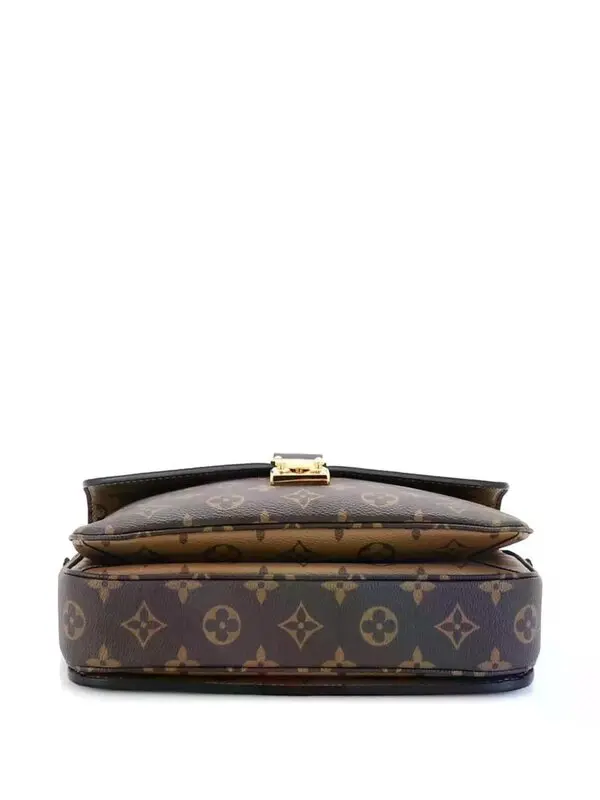 LOUIS VUITTON Pochette Metis Reverse Monogram Canvas Crossbody Bag - Brown
