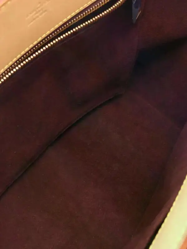LOUIS VUITTON 2015 Monogram Phenix Mm Satchel