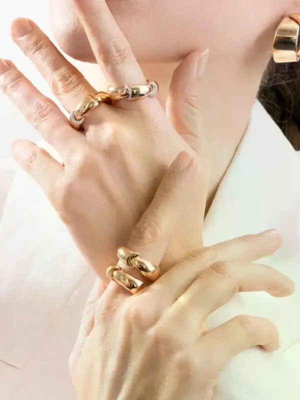 Vhernier Calla Ring - Gold