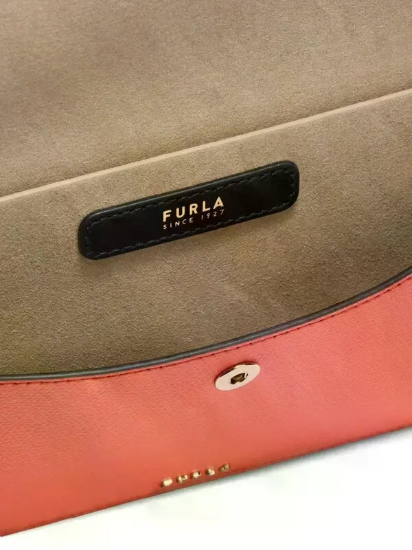 Furla Lea Flap Clutch - Pink