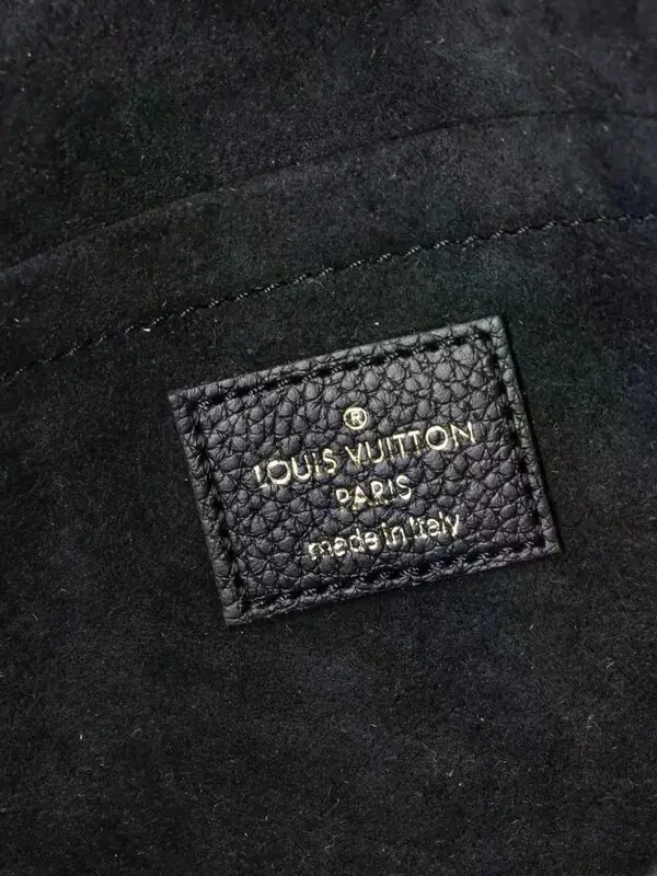 LOUIS VUITTON Felicie Pochette Monogram Empreinte Leather Crossbody Bag - Black