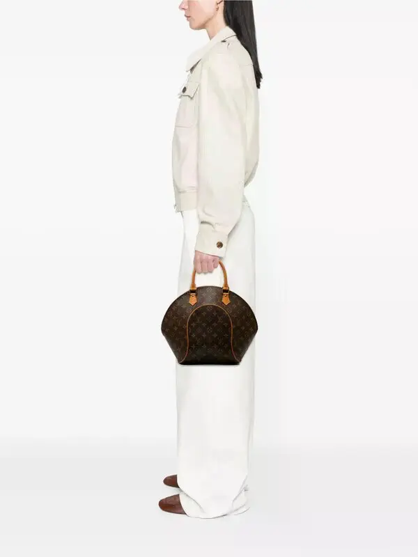 LOUIS VUITTON 1997 Monogram Ellipse Mm Handbag