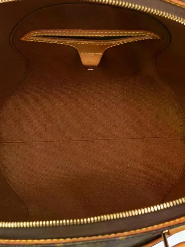 LOUIS VUITTON 1997 Monogram Ellipse Mm Handbag