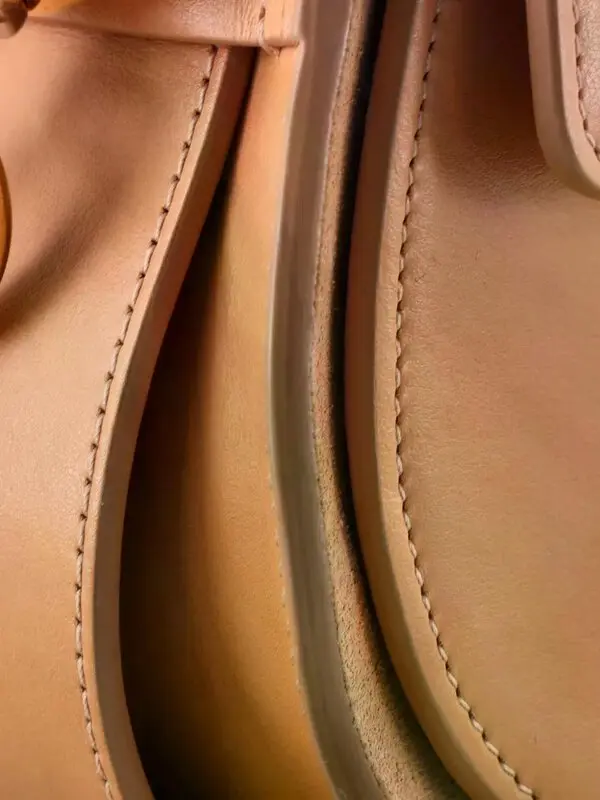 Chloé Tess Small Leather Shoulder Bag - Neutrals