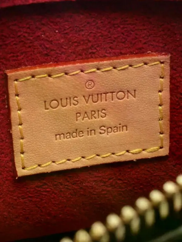 LOUIS VUITTON 2003 Monogram Viva Cite Pm