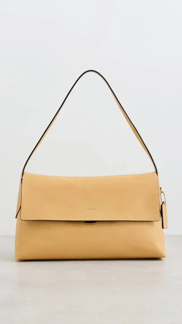 COACH Chelsea 36 Shoulder Bag