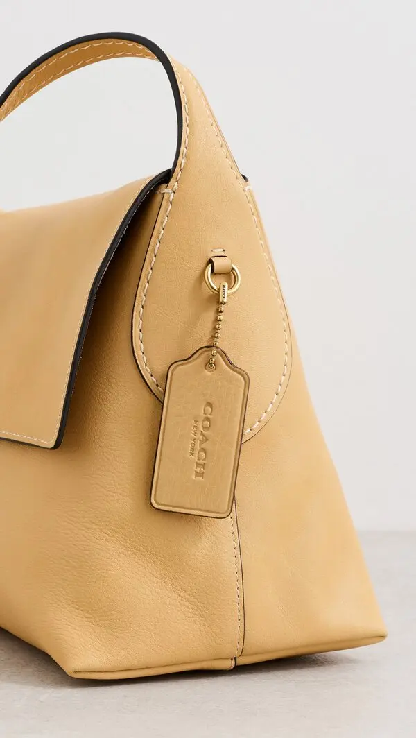 COACH Chelsea 36 Shoulder Bag