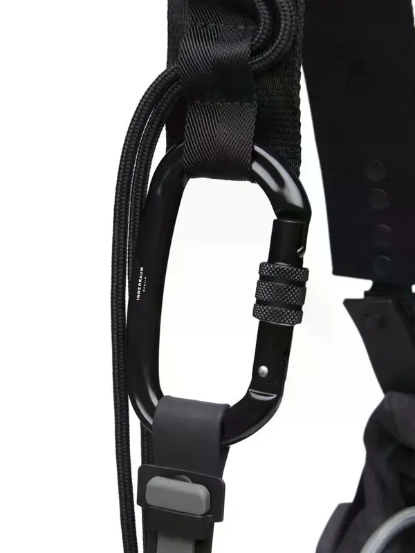 INNERRAUM Strap Shoulder Bag