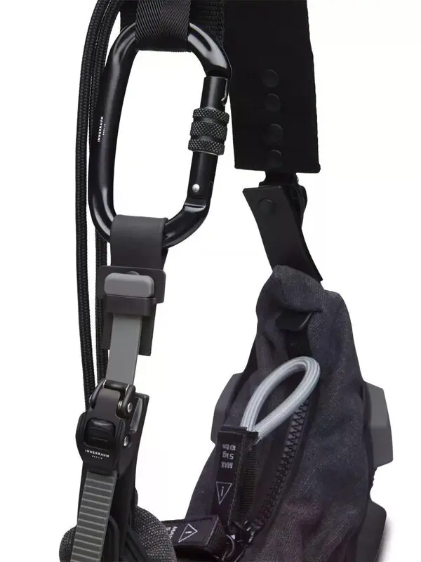 INNERRAUM Strap Shoulder Bag