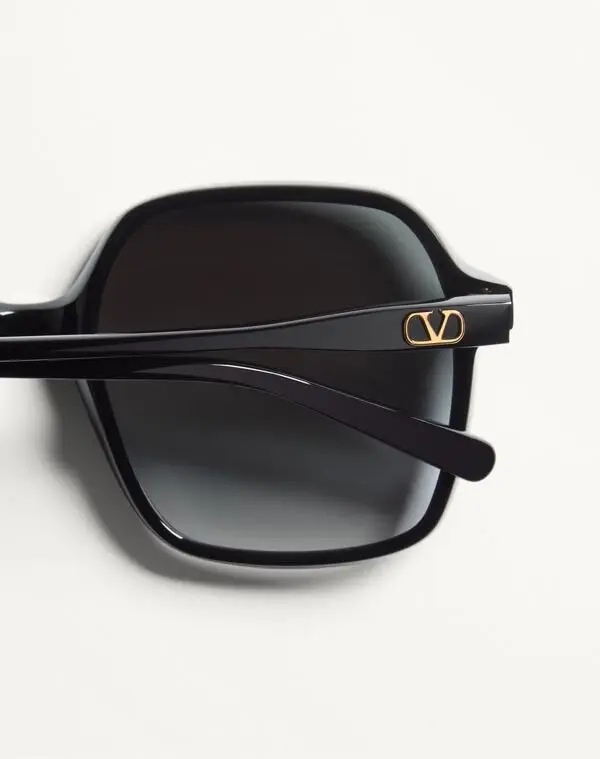 Valentino Garavani Rectangular Sunglasses - Black/grey
