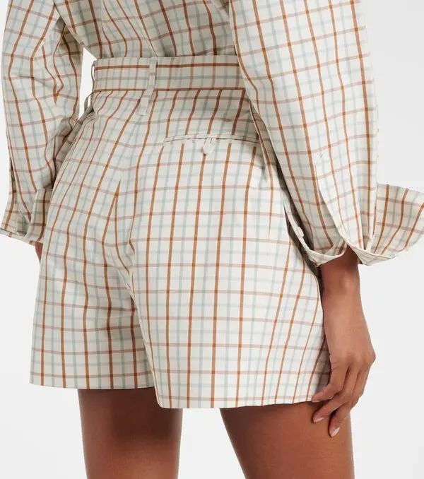 Victoria Beckham Checked Pleated Cotton Shorts - Beige