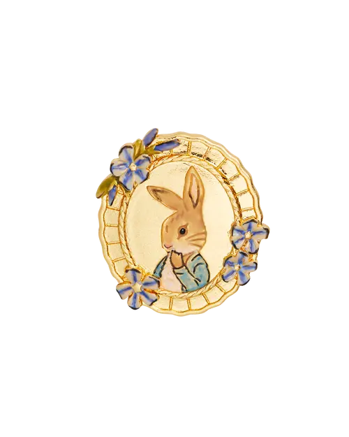 FABLE ENGLAND Peter Rabbit Cameo Brooch - Gold