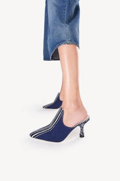 AMAMBAIH Mencia Fabric Mules