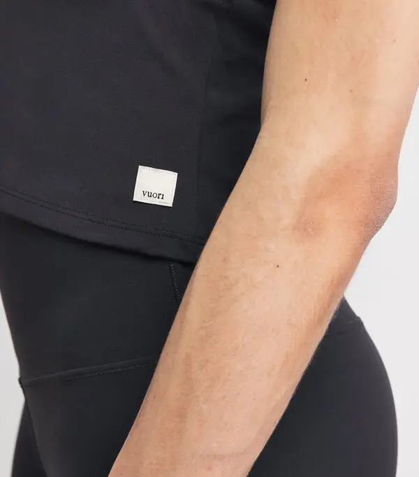 Vuori Alltheform Support Tank Top - Black