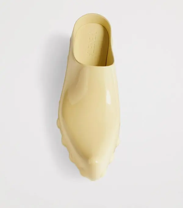 Bottega Veneta Curved-toe Gondola Clog Mules 65 - Yellow