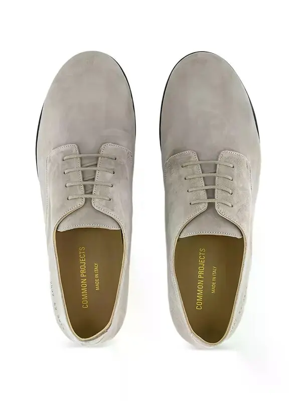 COMMON PROJECTS Lace-up Sneakers