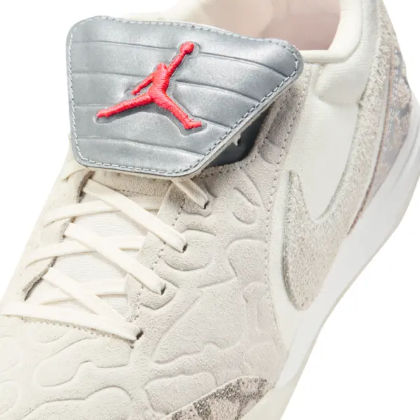 JORDAN Tiempo Streetgato Se Low-top Soccer Shoes - Grey
